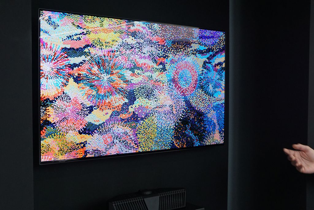 LG brings brighter OLED TVs and a sequel to the C1 and G1 OLEDs to CES ...