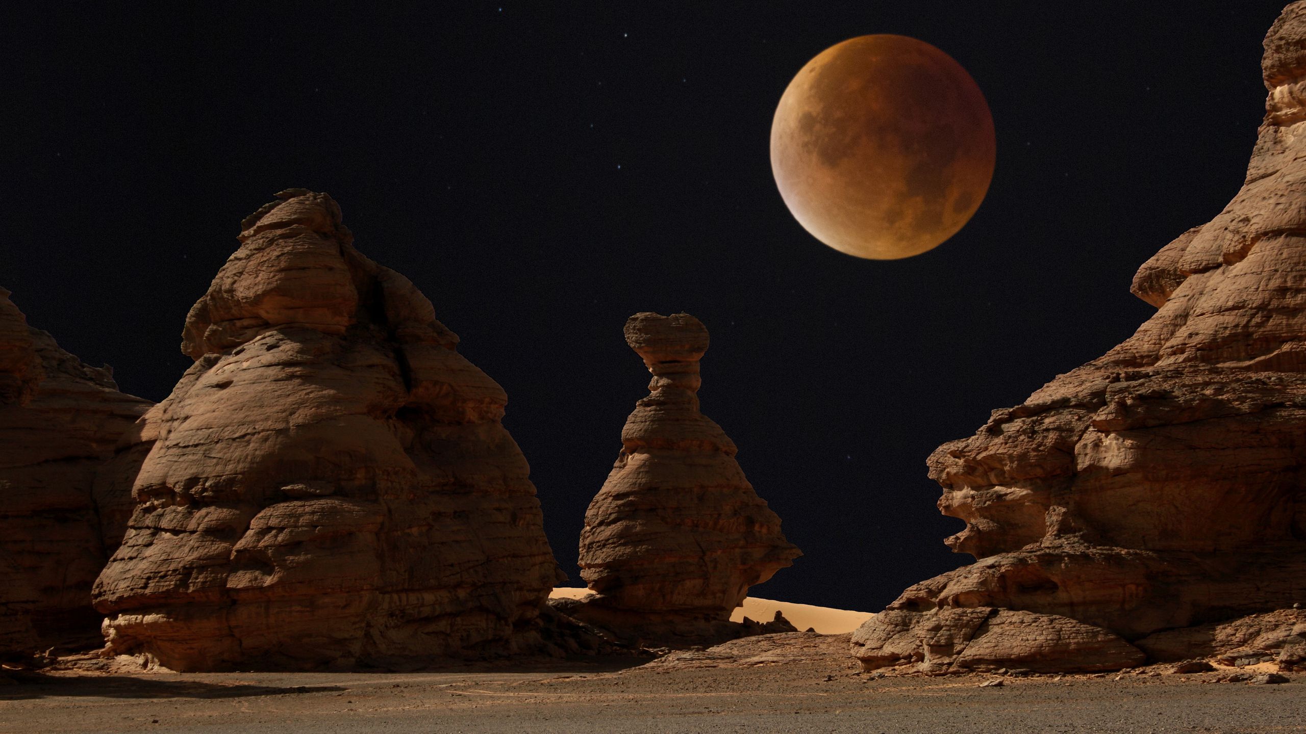 Why does the moon turn red during a total lunar eclipse? | Live Science