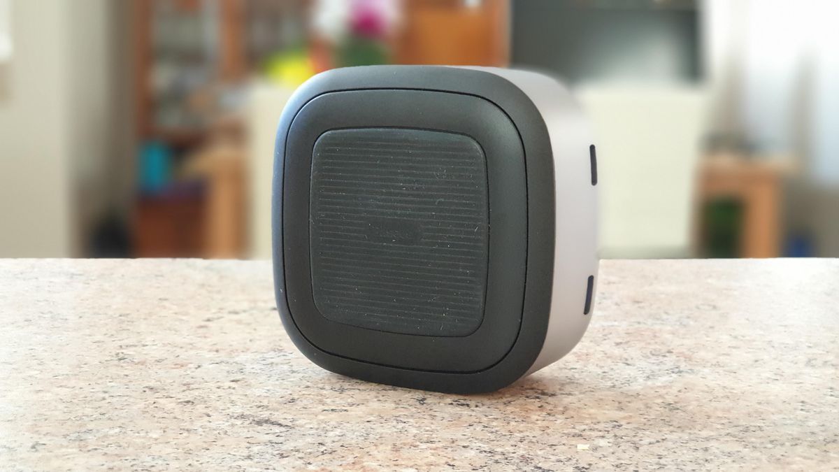 Baseus GN 18D Dex-compatible smartphone docking station review | TechRadar