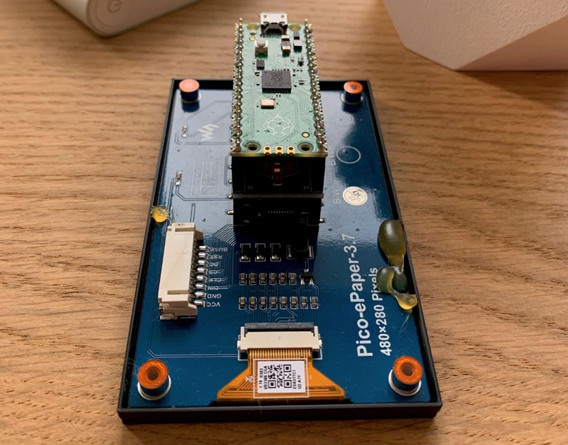 Raspberry Pi Pico Logs Rolling Blackouts | Tom's Hardware