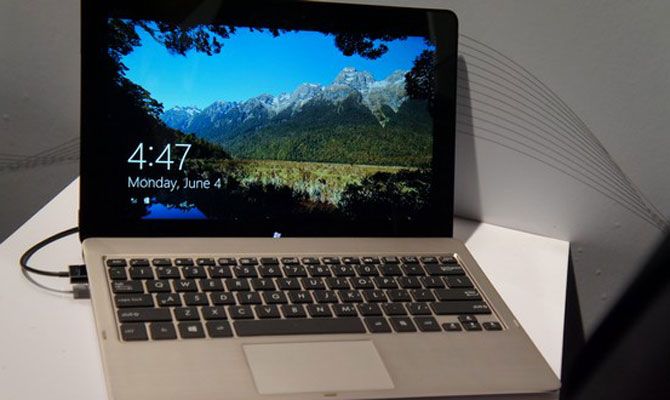 ASUS Debuts Three Transforming Windows 8 Tablet-Laptop Hybrids | Laptop Mag