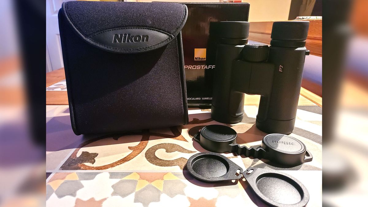 Nikon Prostaff P7 8x42 binoculars review | Live Science