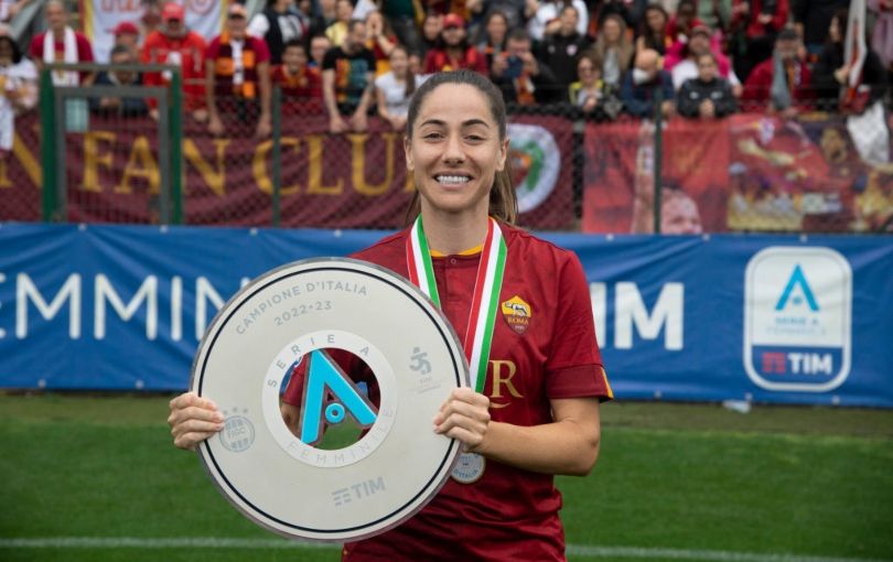 Women's Euro 2025: Who are the ITV presenters, pundits and commentators ...