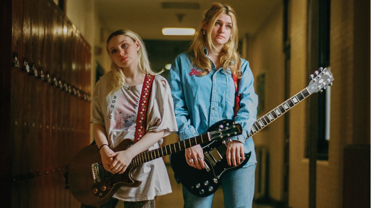 Momma Talk Making a Record That Sounds “Bigger Than Any Bands My Dude ...