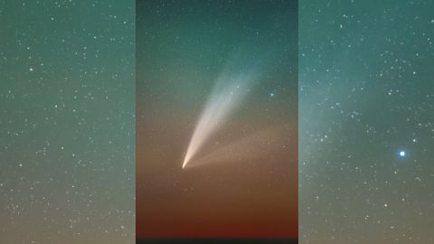 Comet G3 (ATLAS) looks breathtaking above future home of world's ...