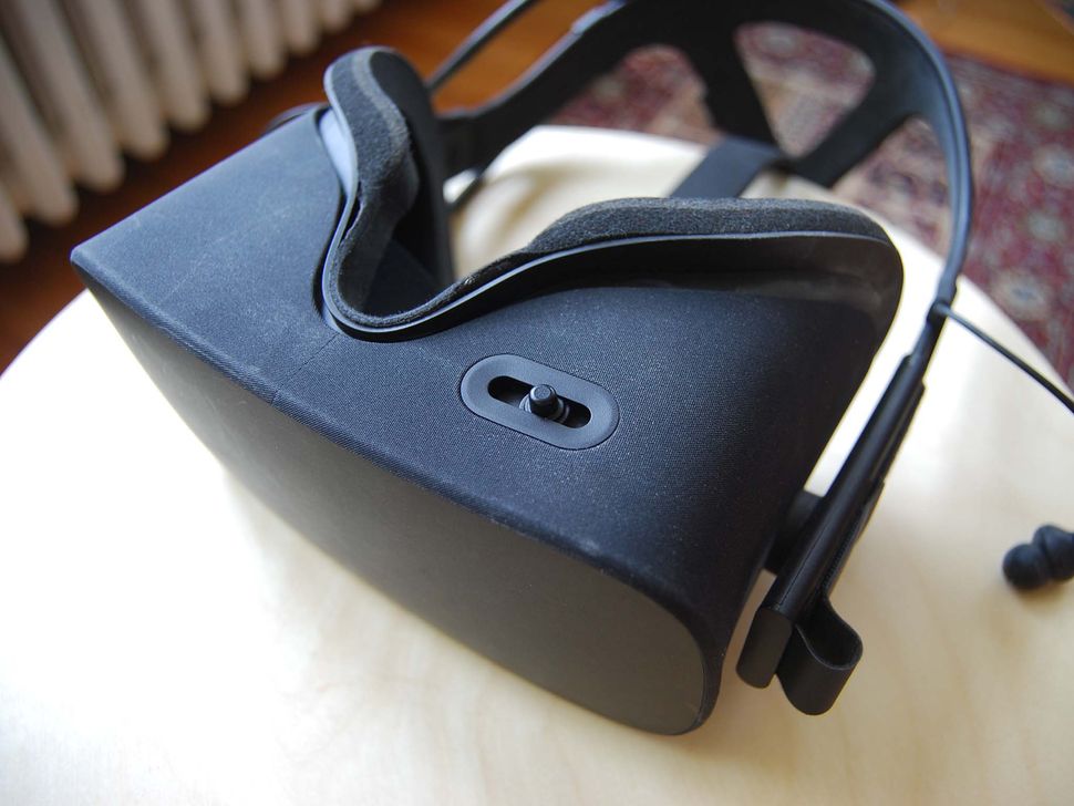 Can you adjust the IPD on Oculus Rift S? | Windows Central