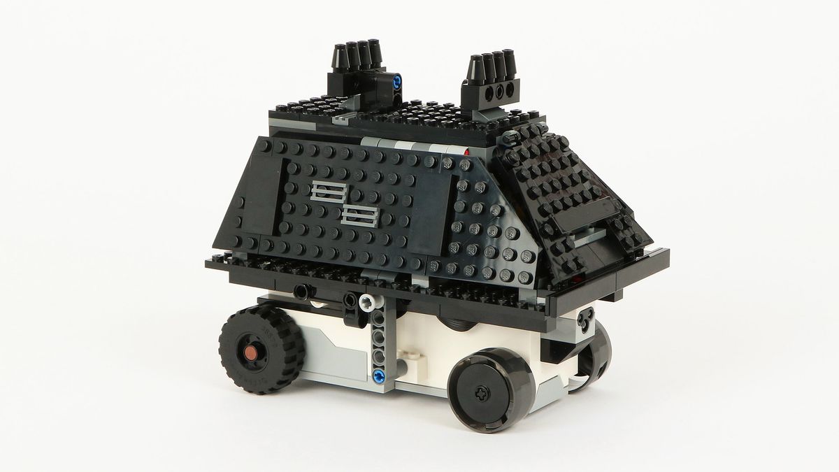 Lego Boost Droid Commander Turns Coding Into a Star Wars Mission | Space