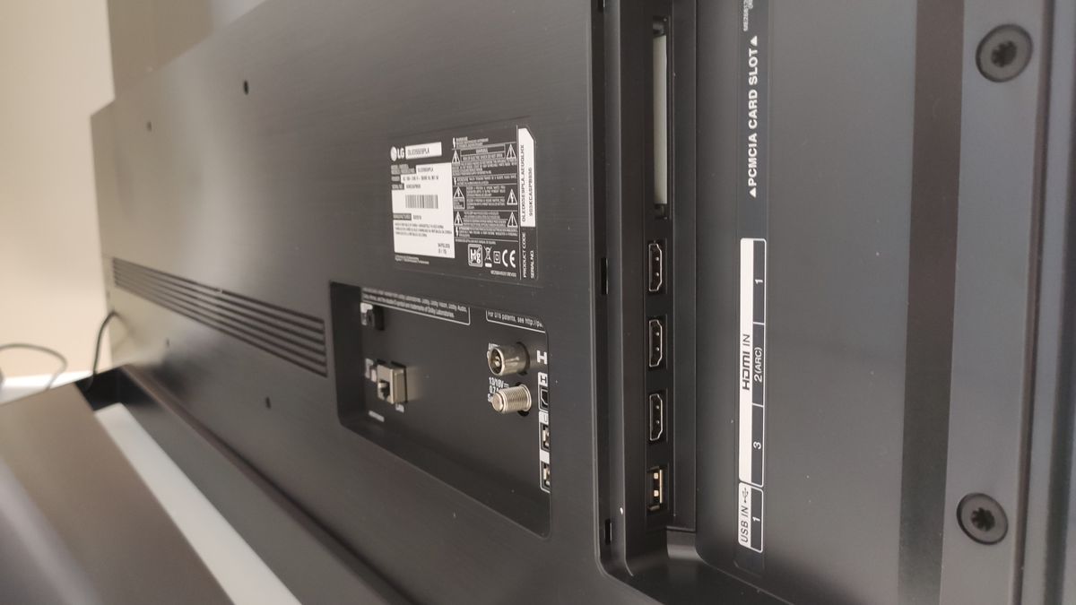 Recensione LG E9 OLED | TechRadar