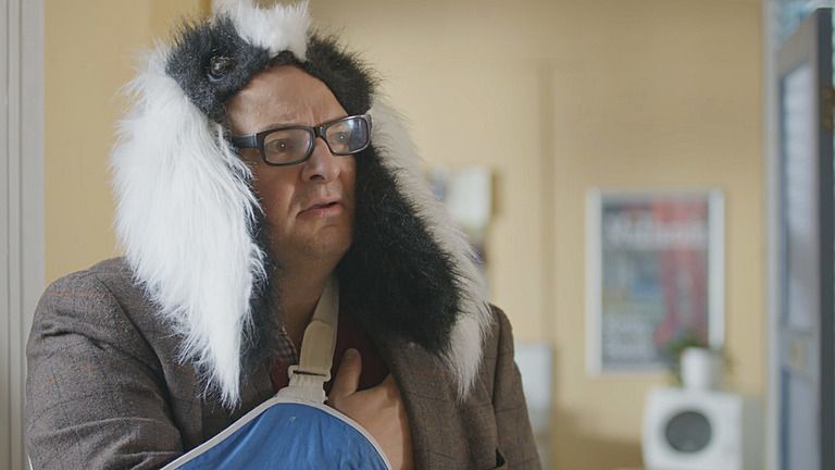 Doctors spoilers: Al Haskey returns as the Sarcastic Badger! | What to ...