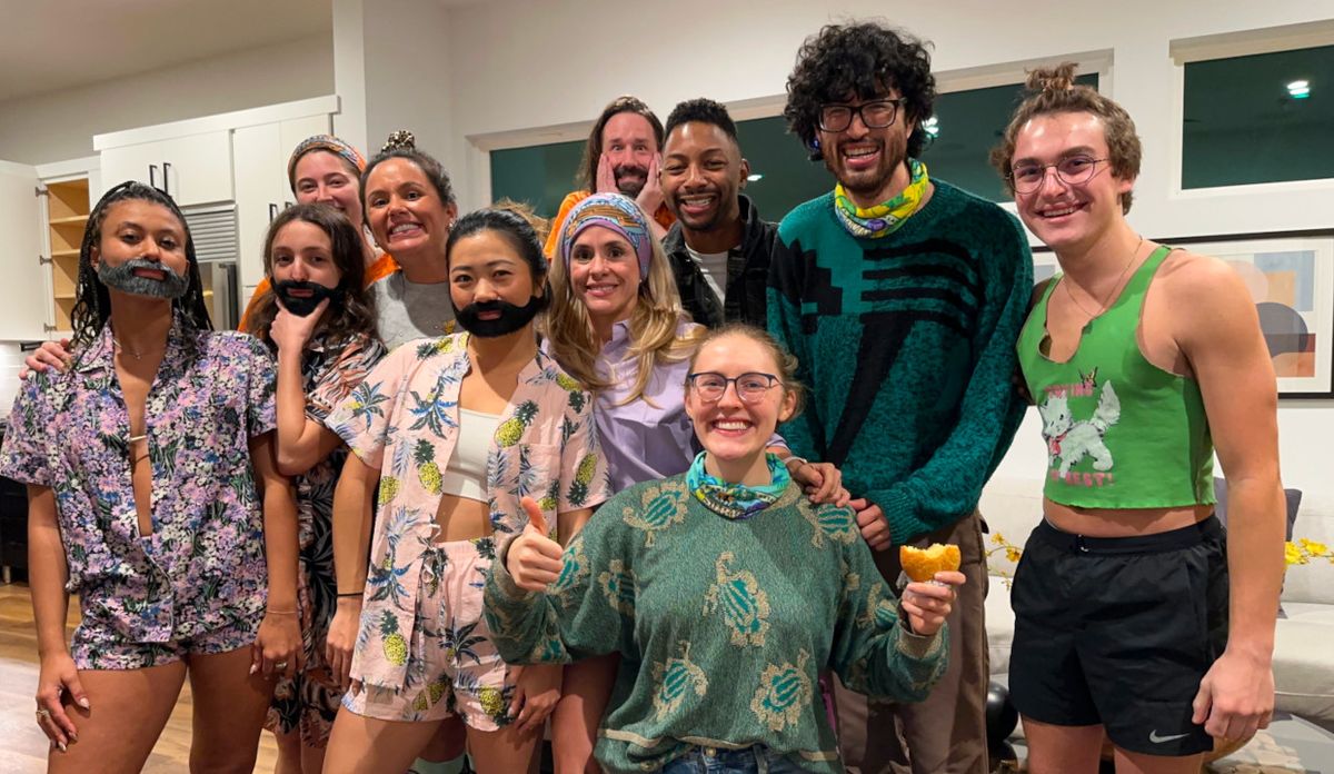 The Survivor 44 Cast Dressed Up Like Each Other, And The Picture Is A ...