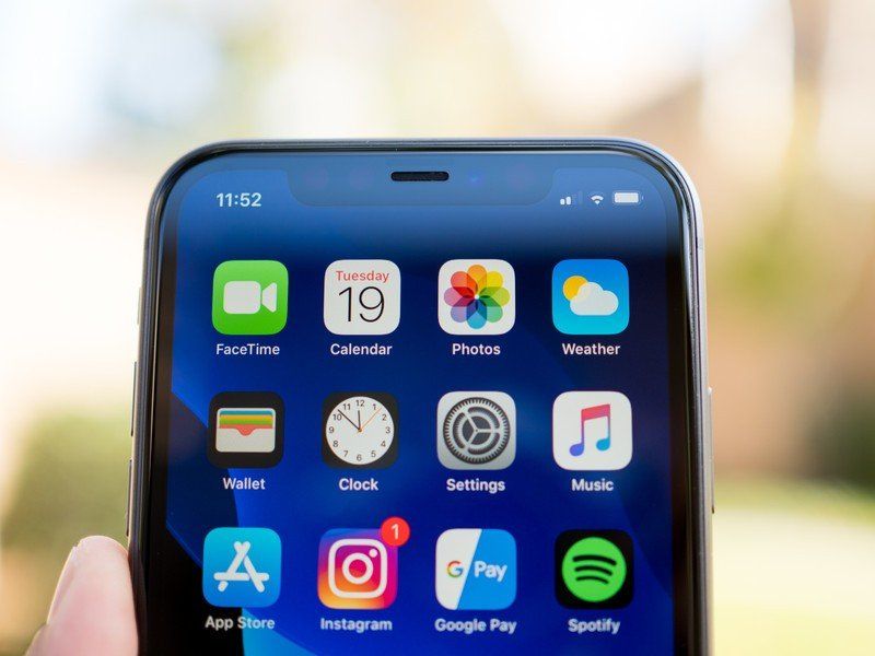 I used the iPhone 11 for a month — here's what it does better than ...