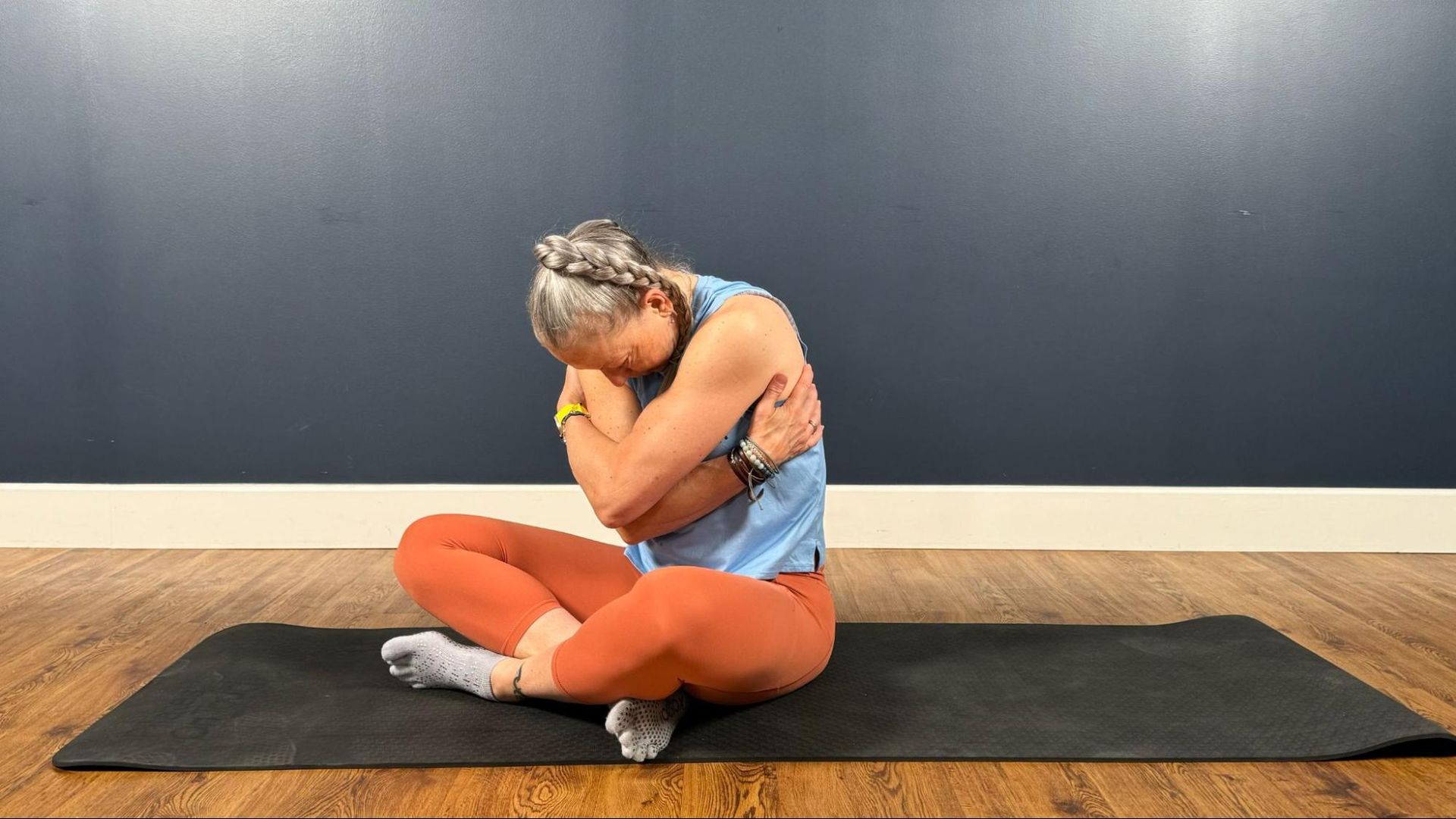 "It feels good!"—shake off a stiff neck and shoulders with these eight ...