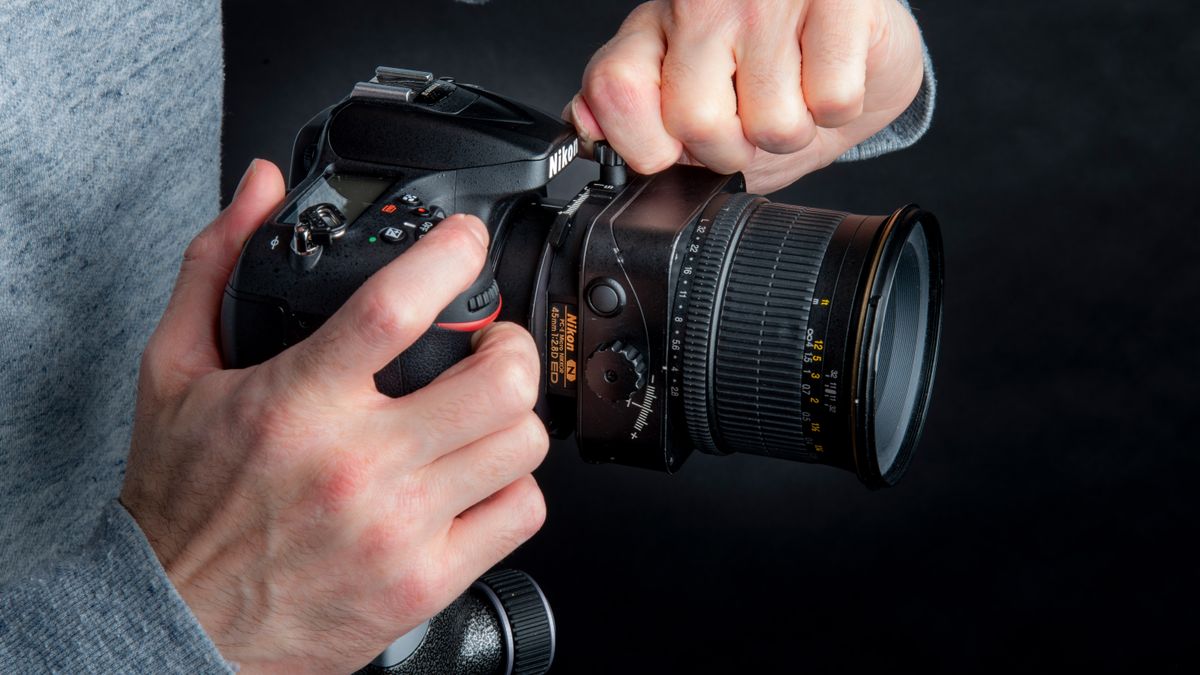 How to create a panoramic photograph with a tilt-shift lens | Digital ...