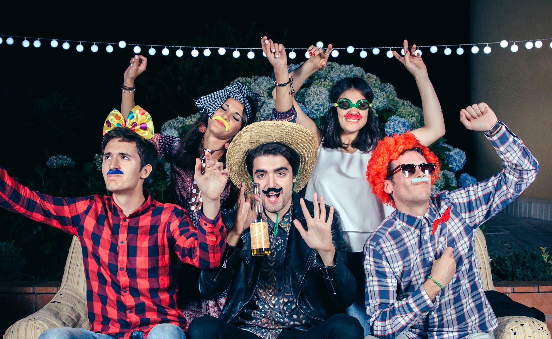 20 tips for hosting an awesome New Year's Eve party | Real Homes