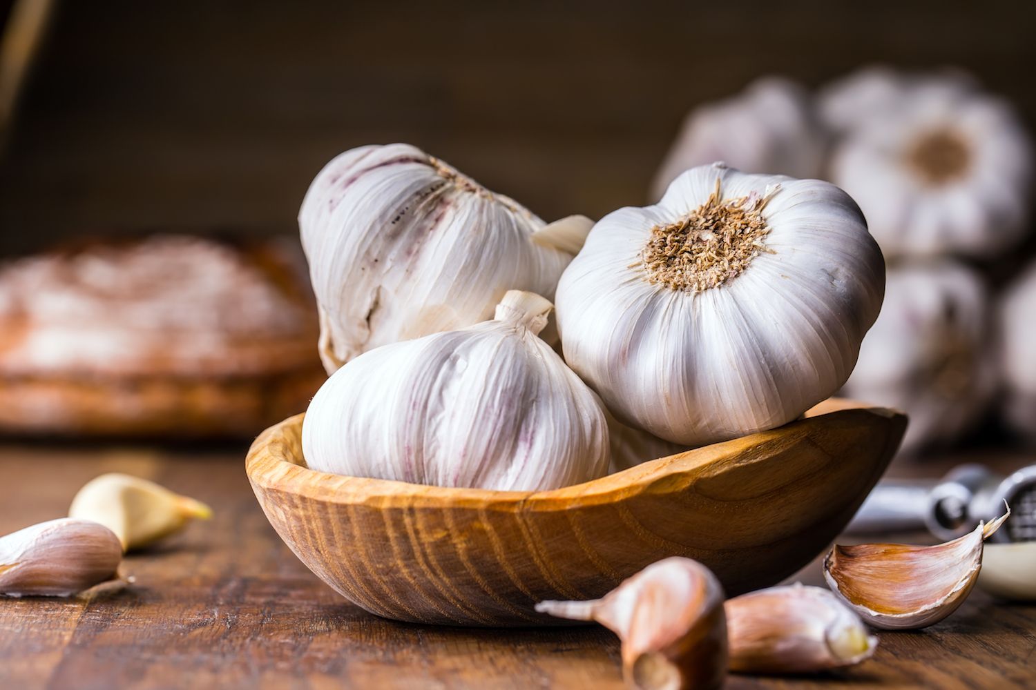 Woman Tried to Treat Athlete’s Foot with Raw Garlic. It Burned Through ...