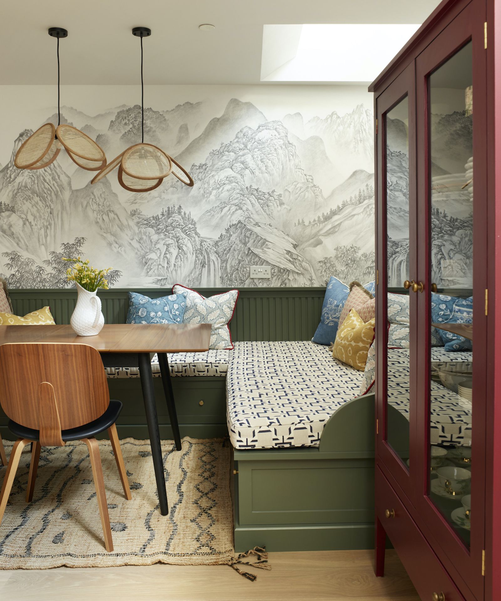 7 dining nook ideas that are perfect for small spaces | Homes and Gardens