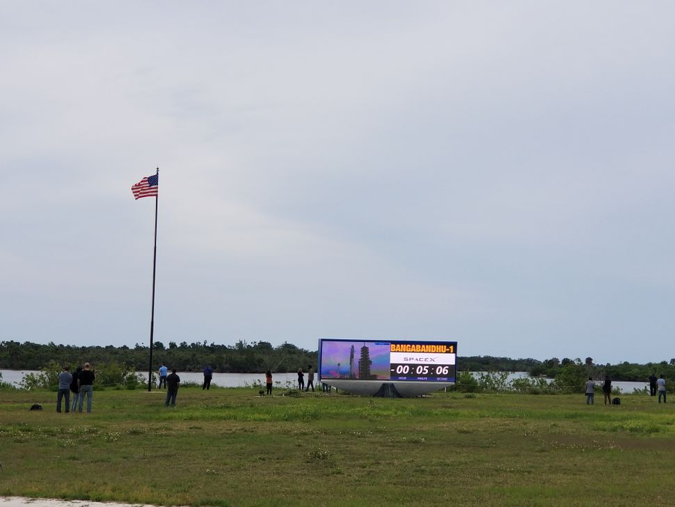 SpaceX's 1st 'Block 5' Falcon 9 Rocket: The Launch Photos | Space