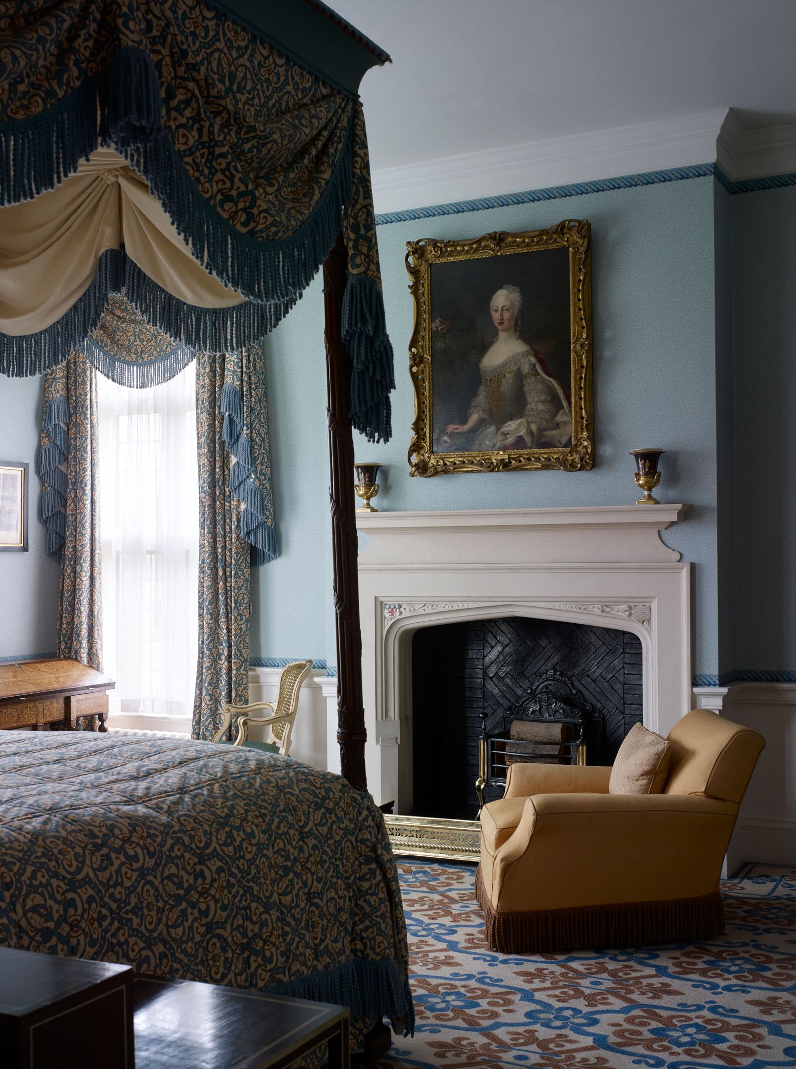 Chequers: The salvation and restoration of a house which became the ...