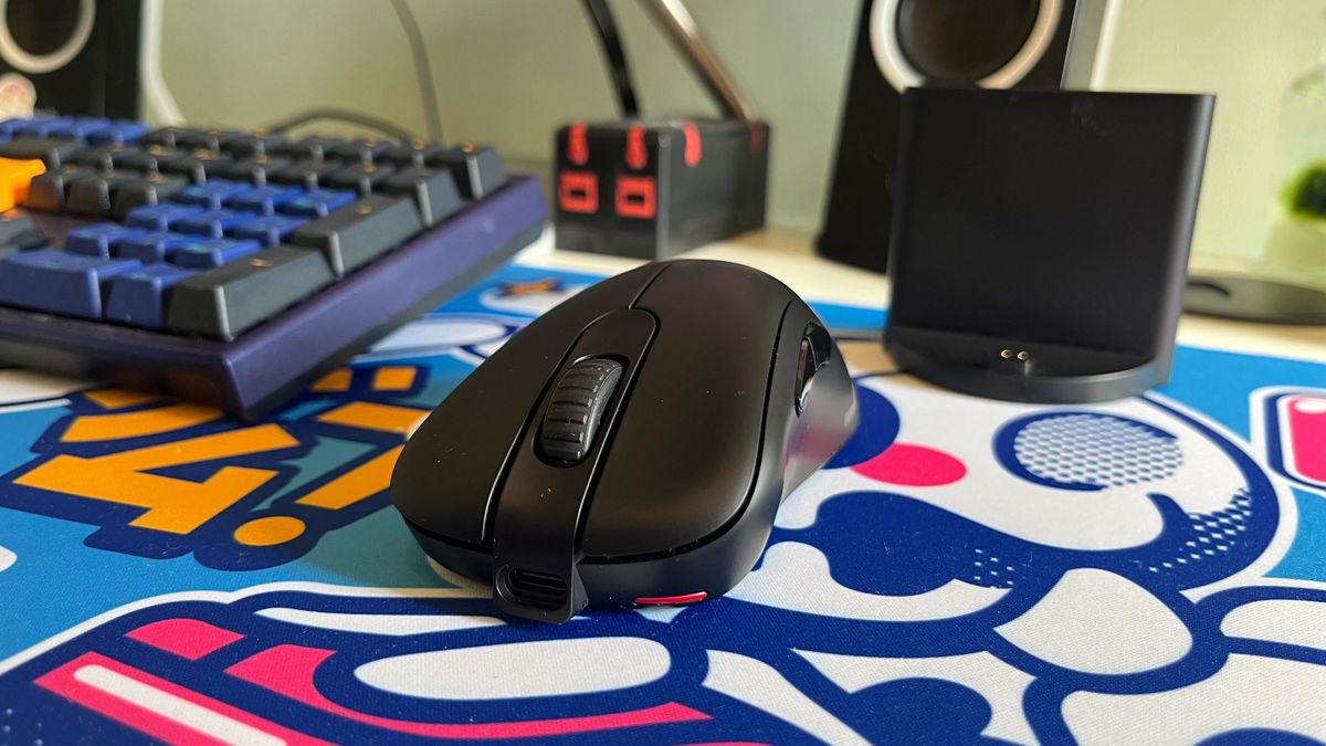 BenQ Zowie EC2-CW review: no-nonsense esports performance | TechRadar