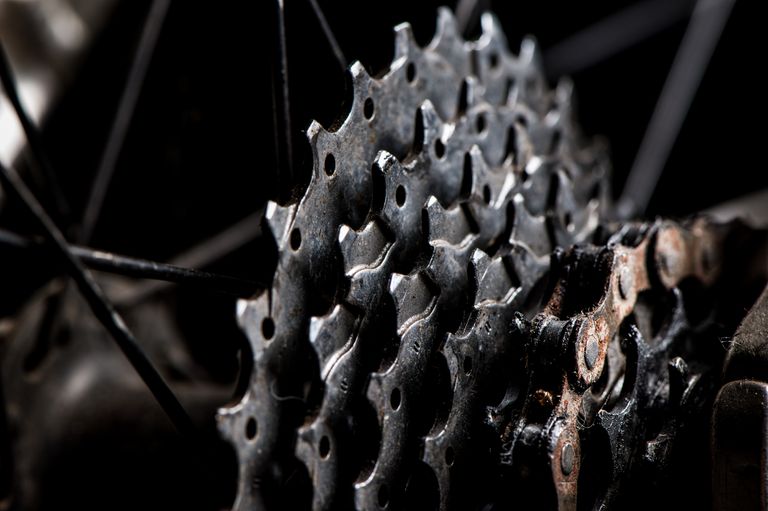 How often should you replace your chain and cassette, and does cross ...