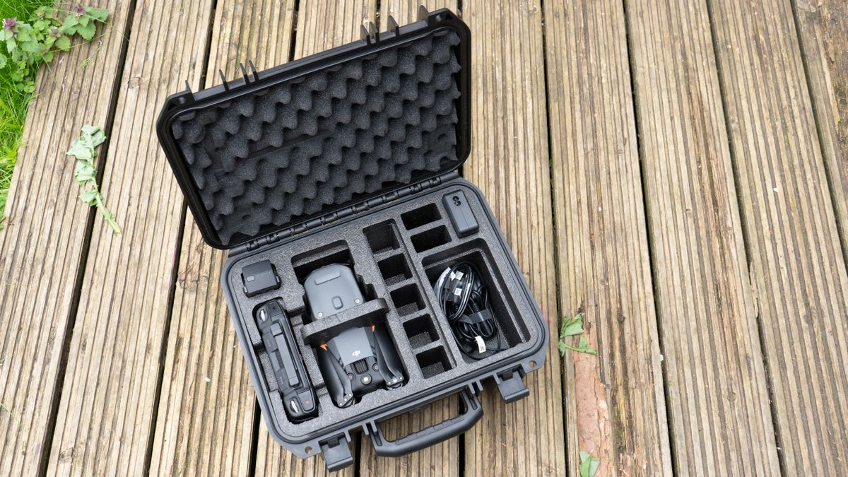 DJI Mavic 3T Enterprise Thermal review | Digital Camera World