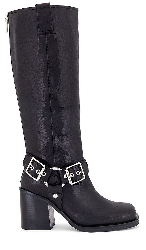 6 Best Fall 2024 Shoe Trends From Fashion Week | Marie Claire