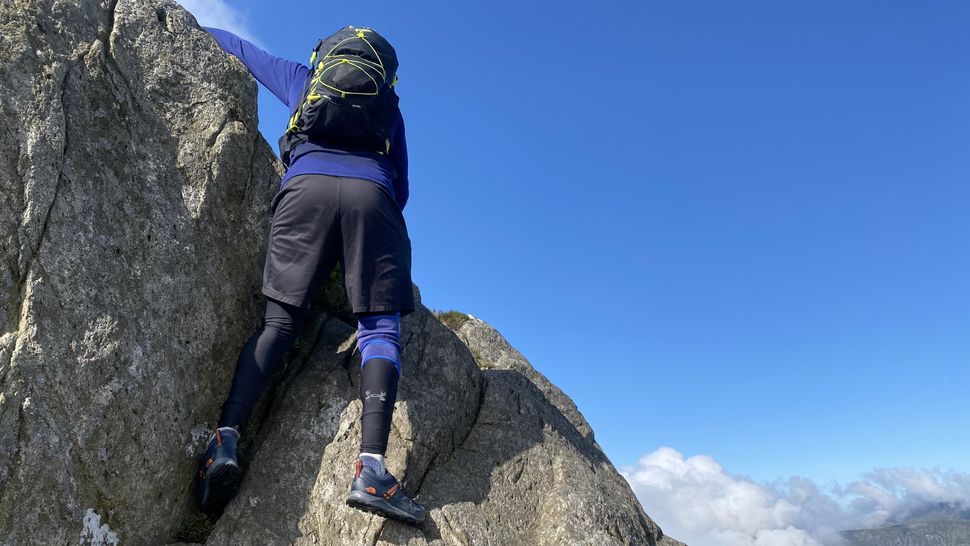 What is 'scrambling' in hiking? We get hands on | Advnture