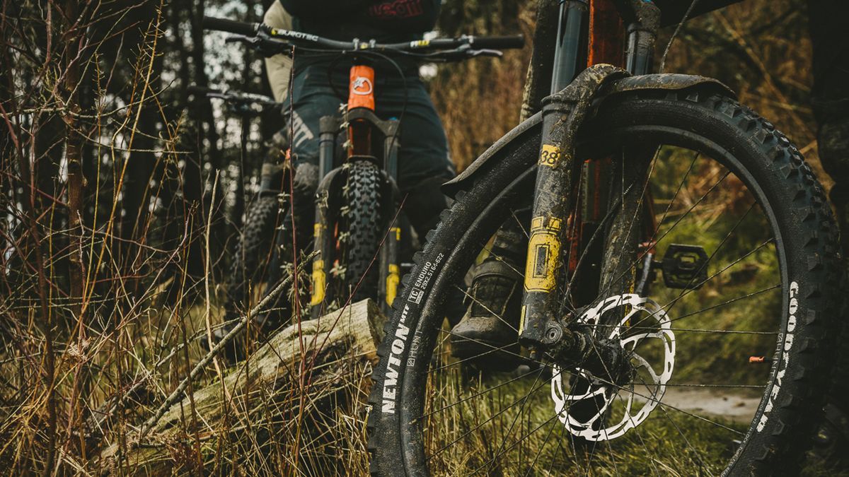 Orange Factory Racing puts its new MTB rider roster to the test at a ...