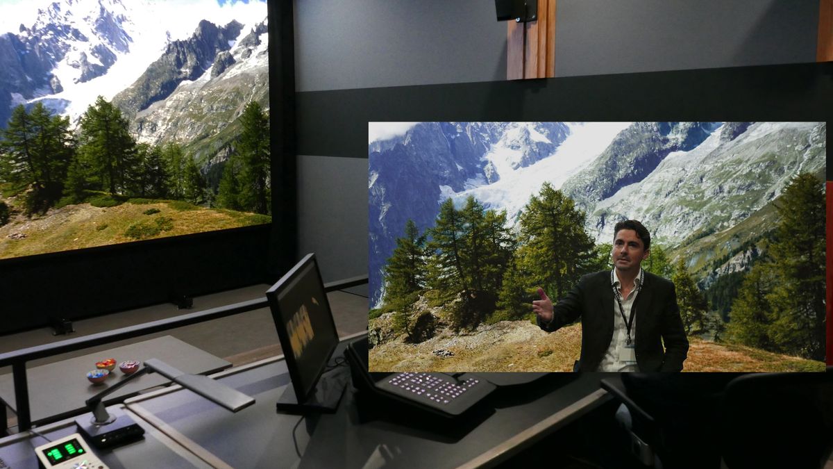 Samsung Leverages LED Strength, and Harman, to Launch Onyx – Direct ...