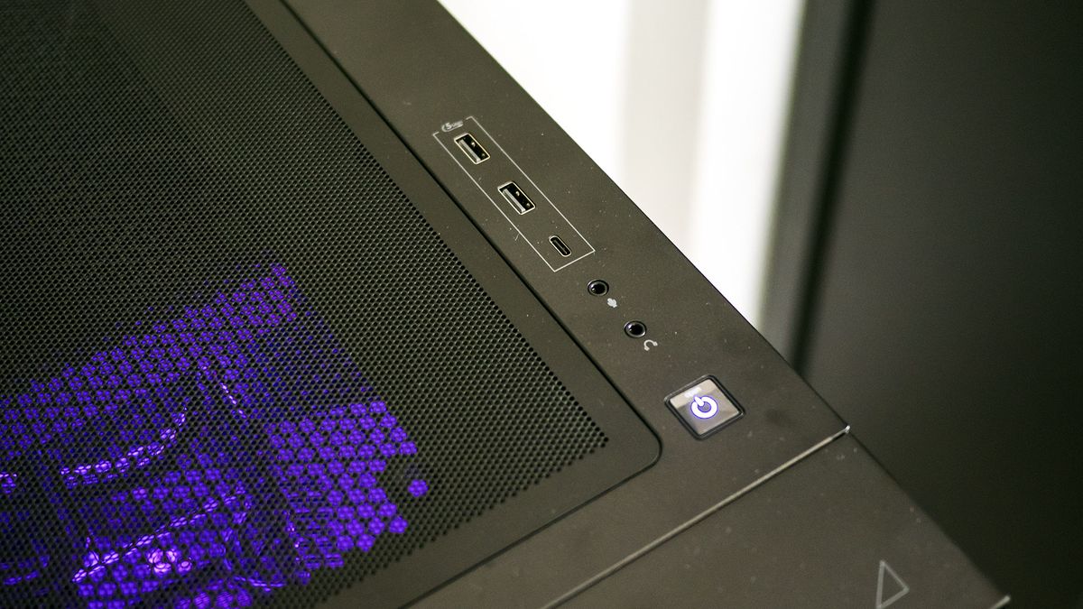 Asus ROG G700 | Tom's Hardware