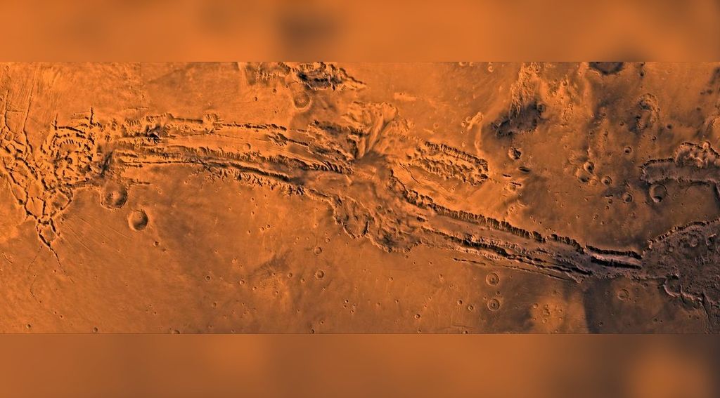 The 'doorway' seen on Mars is not for aliens. Here's how it really ...
