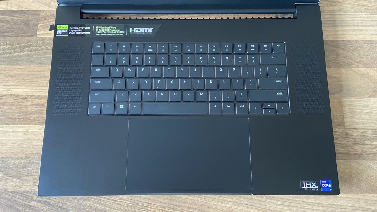 Razer Blade 18 review: Extreme portable gaming without compromising ...