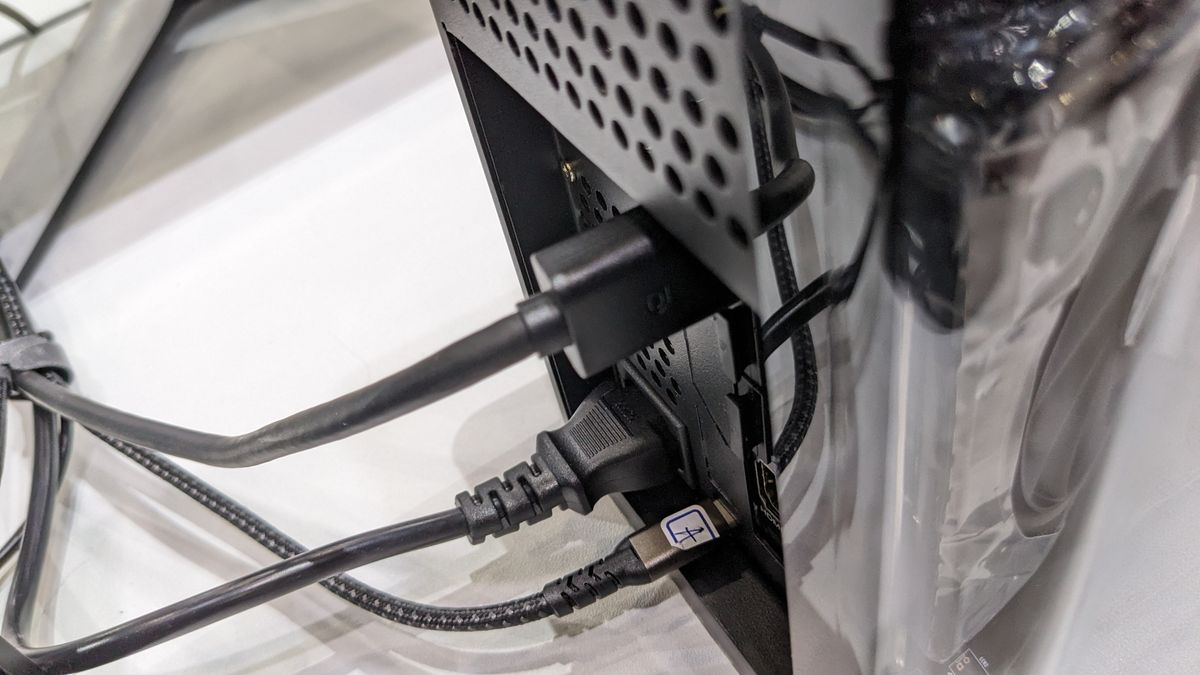 DIY mini PC kit boasts direct PCIe connection to eGPU with faster ...