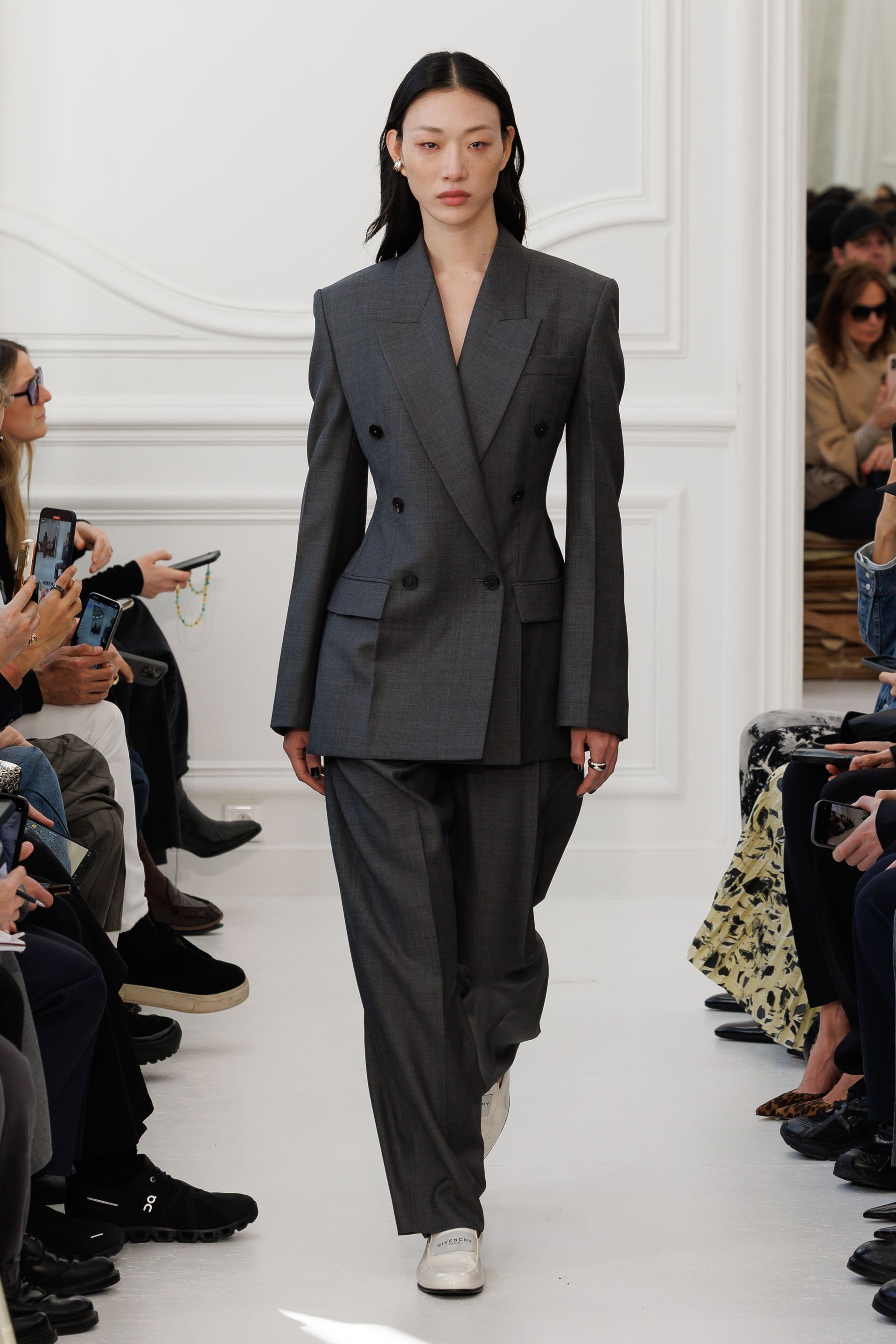 Everything to Know About Givenchy's Fall/Winter 2025 Runway Show | Who ...