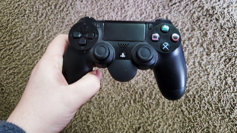DualShock 4 Back Button Attachment review: Useful expansion made easy ...