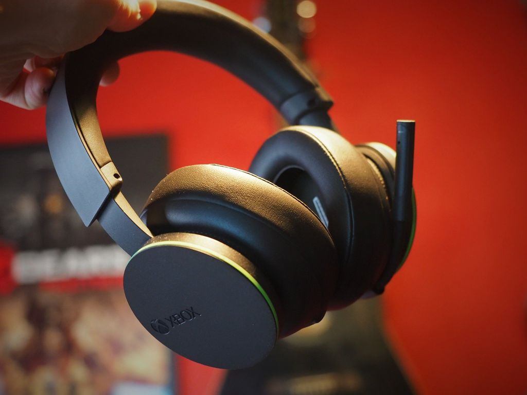 Xbox Wireless Headset: Impressions, best EQ settings, and the power of ...