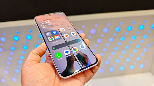 This ultra-thin 5.75mm phone destroys the Galaxy S25 Edge — and it has ...