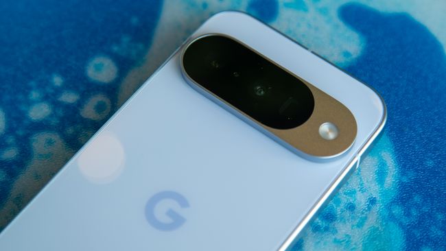 Google Pixel 10 Pro XL vs. Pixel 8 Pro: A lot can change in two years ...