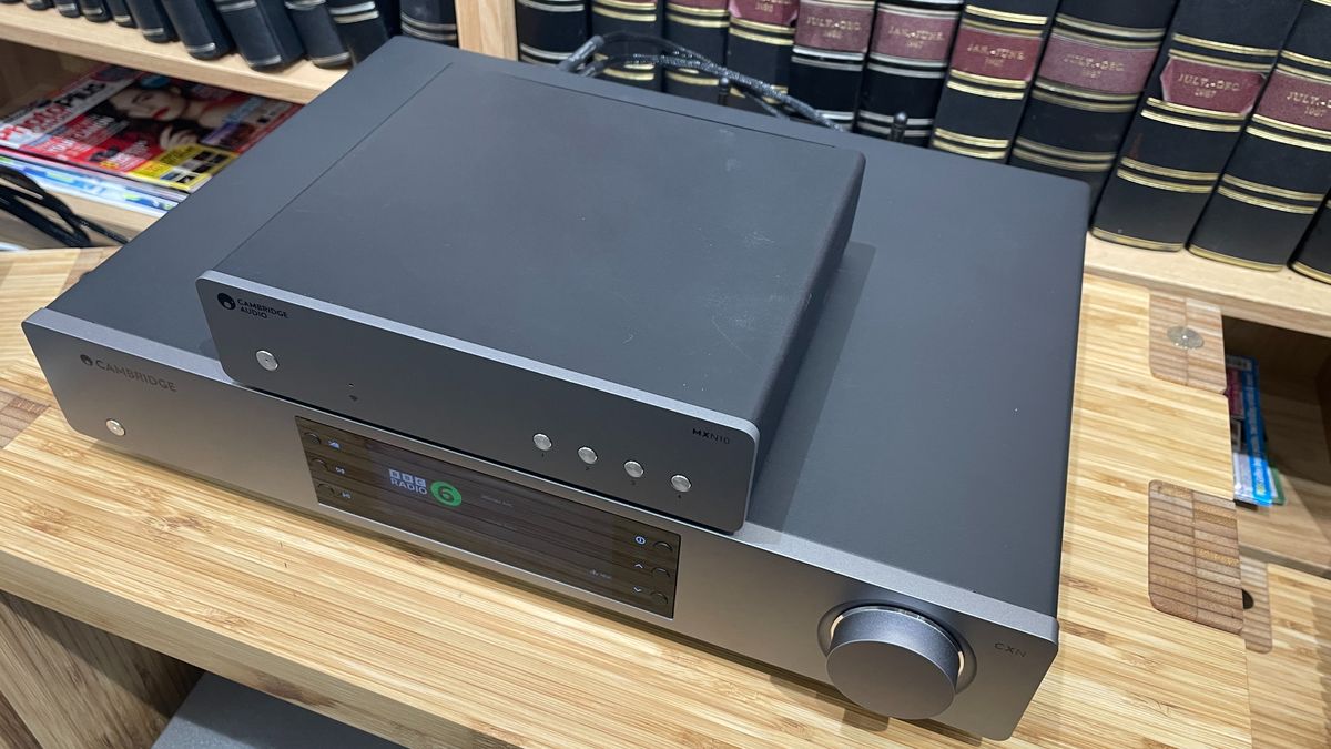 Cambridge Audio CXN100 vs MXN10: what are the differences between the ...