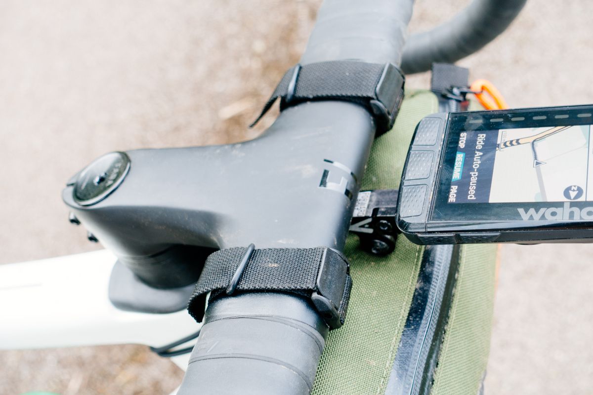 Fara F/Road review: A good looking mile-muncher that needs better ...