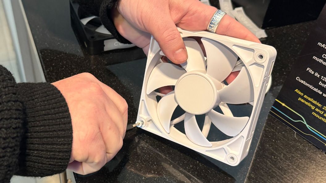 Corsair's redesigned PC fan screw installs with a single turn, shaving ...