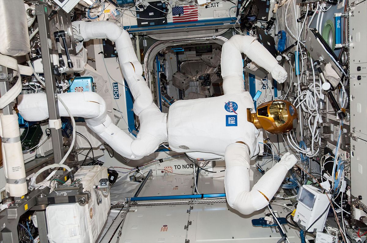Robonaut Returns to Earth for Repairs After Seven Years on Space ...
