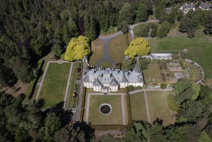 Bob Dylan’s mansion in Scotland is on sale for $4 million | Homes and ...