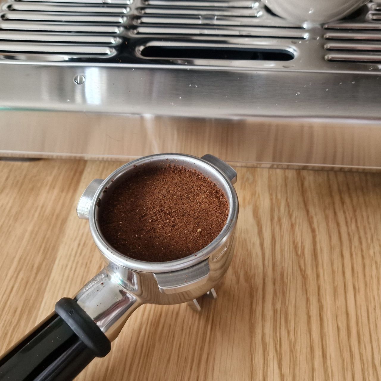 How to clean a Sage coffee machine in 7 easy steps | Ideal Home