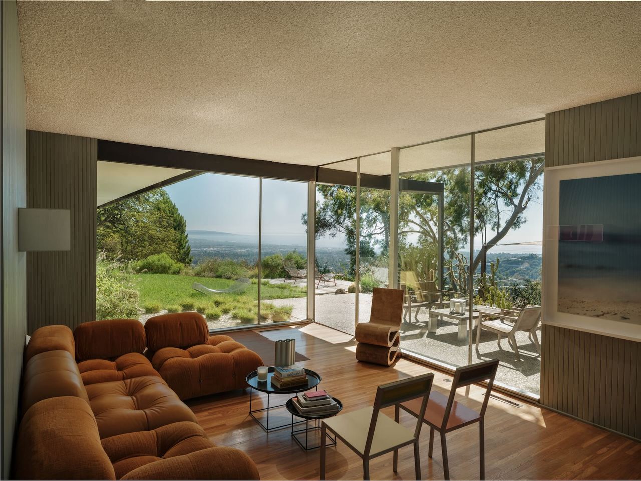 Richard Neutra’s Sale House – a modernist landmark – is on the market ...