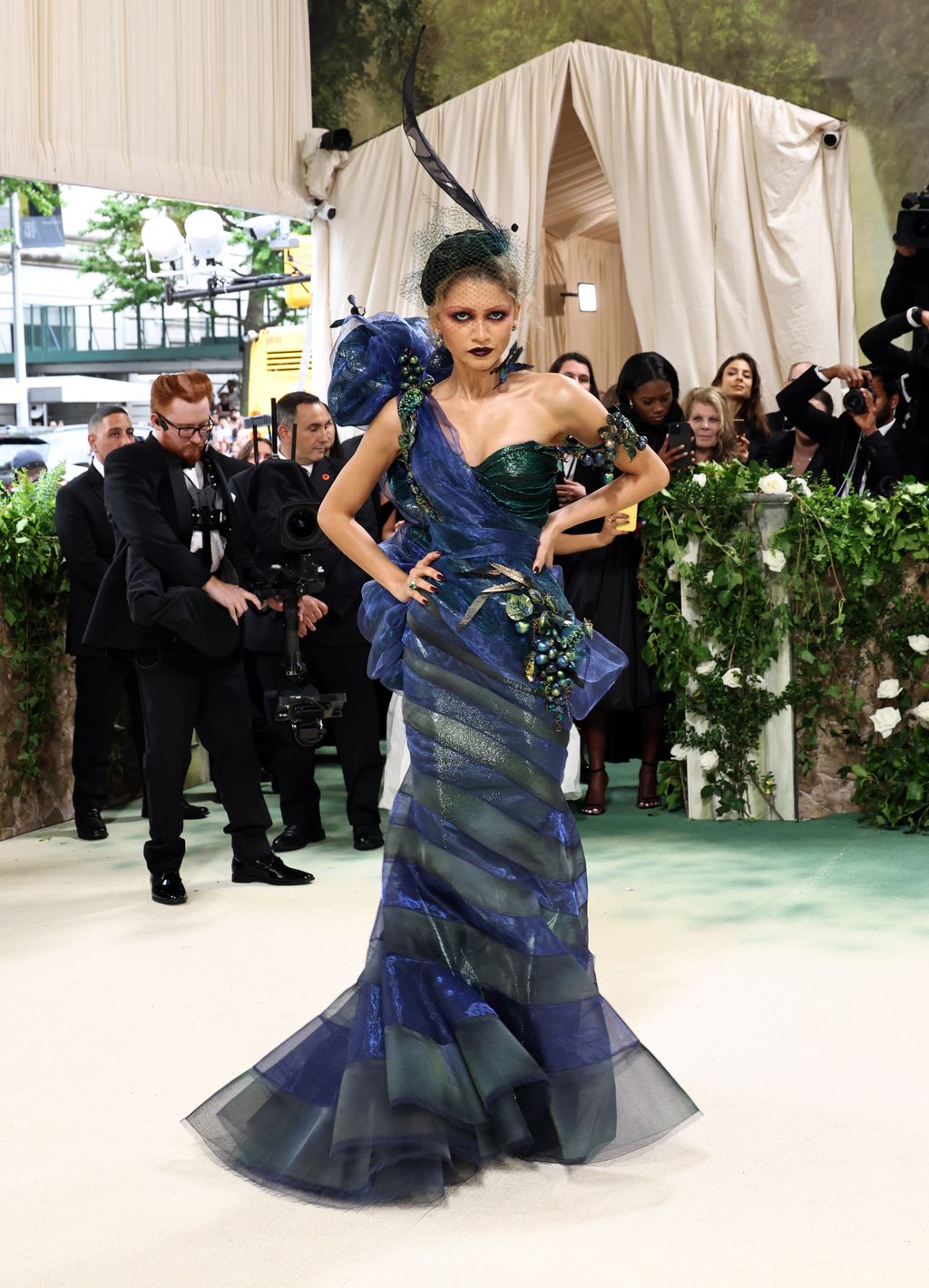 Zendaya's Met Gala 2024 Look Is Gothic Garden Perfection | Marie Claire