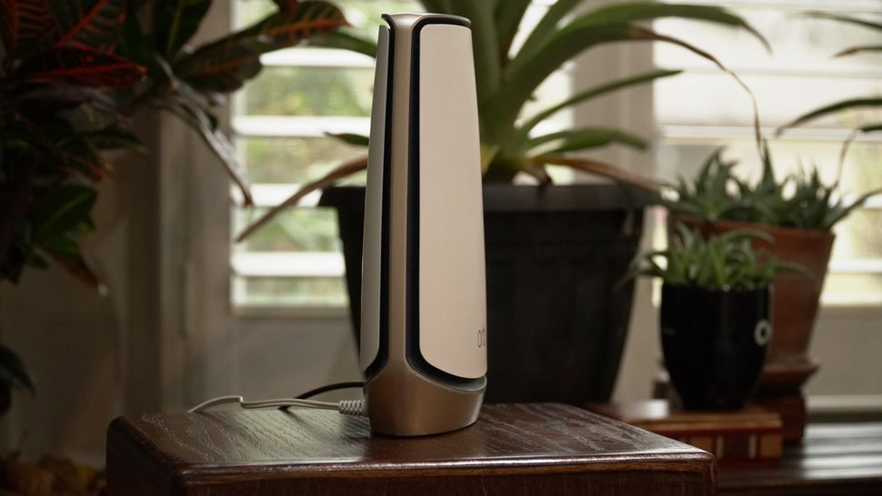 Netgear Orbi RBR860S router review: A bizarre balance of feature ...