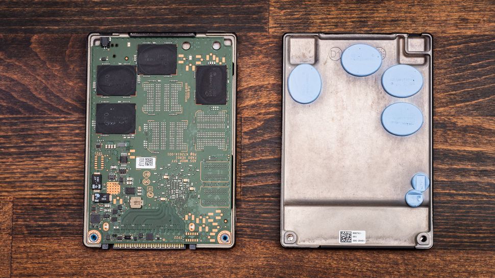 Intel Optane SSD DC P5800X Review: The Fastest SSD Ever Made | Tom's ...