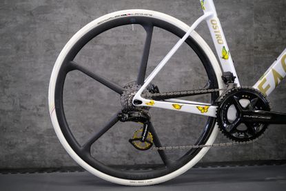 Check out Bradley Wiggins' Butterfly bike: a 10th anniversary ...