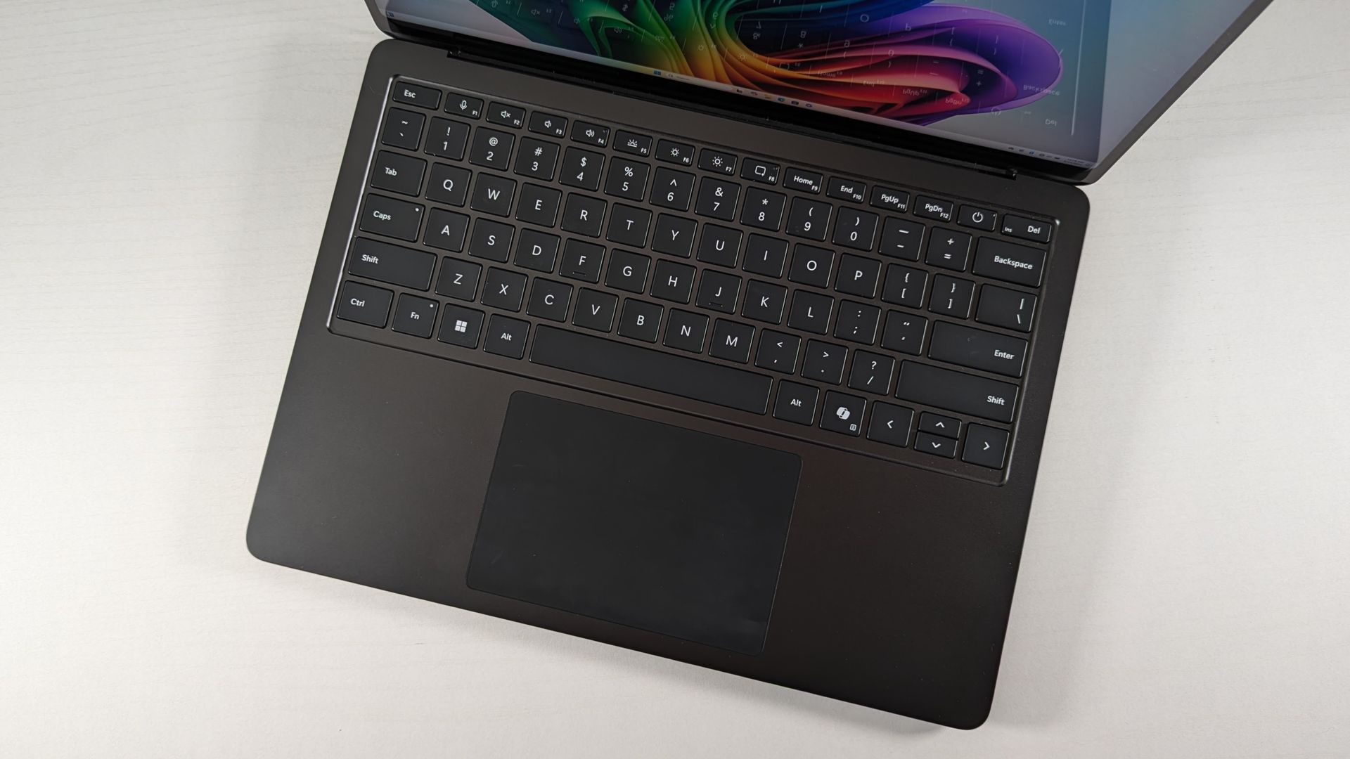 Microsoft Surface Laptop's Snapdragon X Elite outlasts the MacBook Air ...